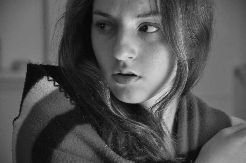 15 Signs You're with An Unpleasant Person