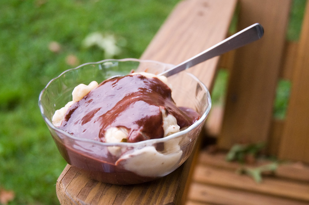 15 Best Ice Cream Toppings Ranked