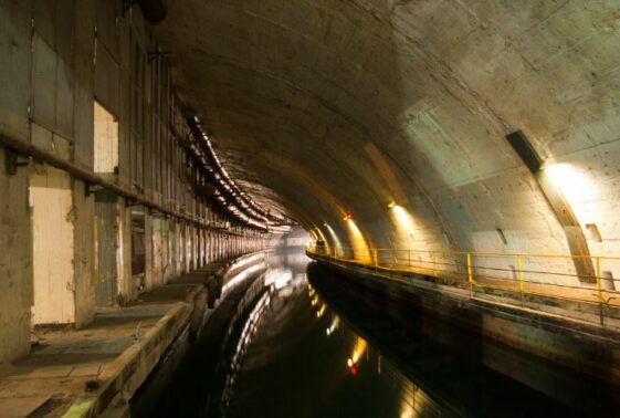 15 Spectacular Tunnels Around the World