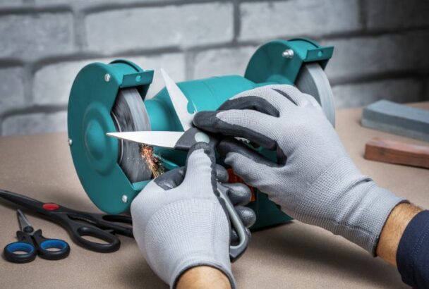 15 Brilliant Ways to Sharpen Your Scissors