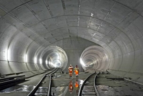 15 Spectacular Tunnels Around the World