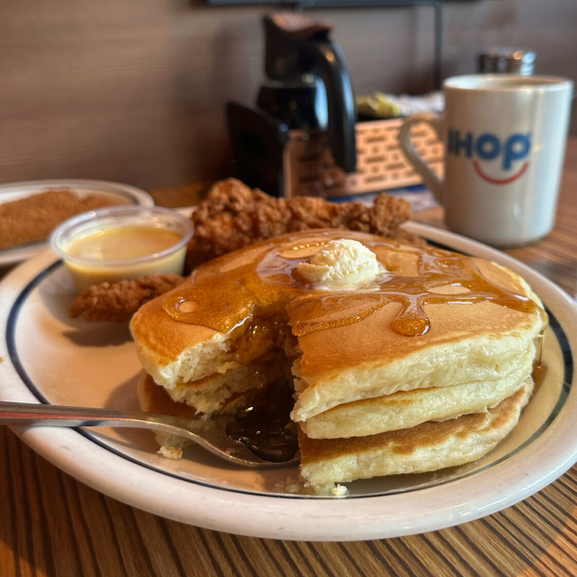 15 Restaurant Chains With The Best Pancakes