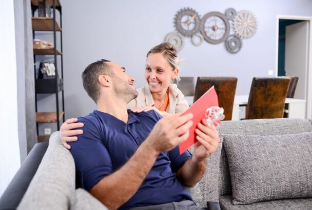 15 Lovely Anniversary Messages That Will Make Your Spouse Feel Special