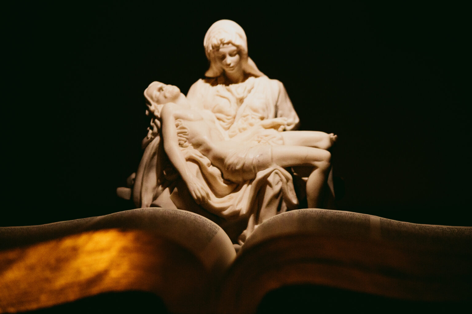 15 Things To Know About Michaelangelo's Pieta