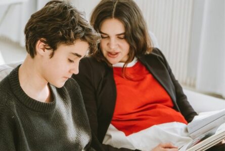 10 Phrases Adult Children Want To Hear From Their Parents