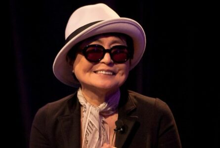 15 Famous Hippies Who Defined The Woodstock Era