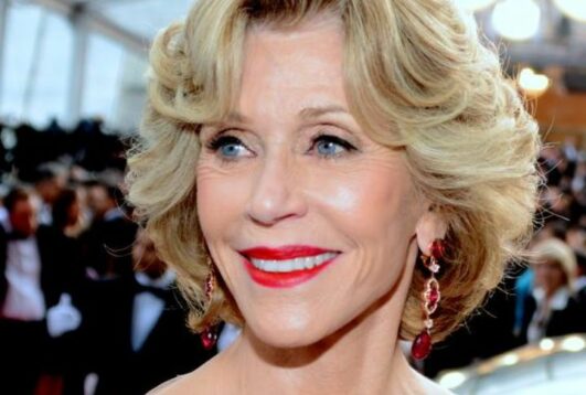 15 Famous Hippies Who Defined The Woodstock Era