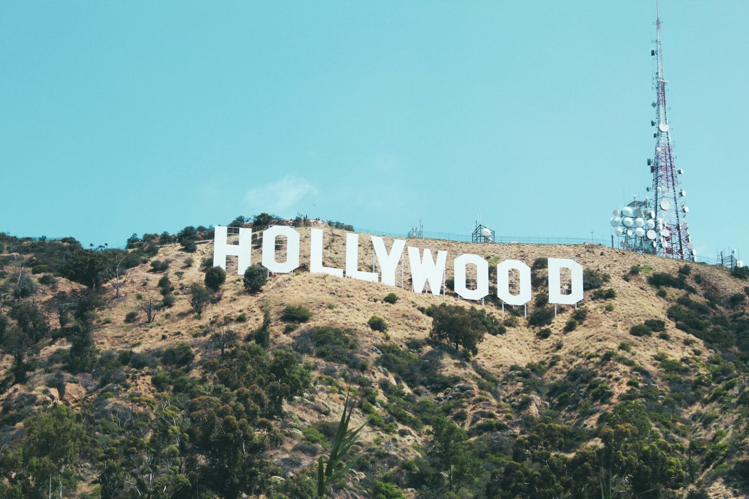 15 Reasons Why You Should Move to California