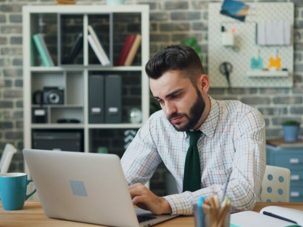 15 Signs Your Job Could Be in Danger