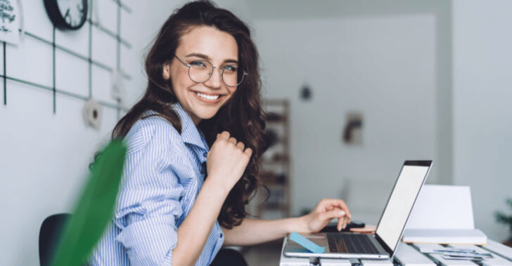 12 No-Risk Side Hustles That Pay Well