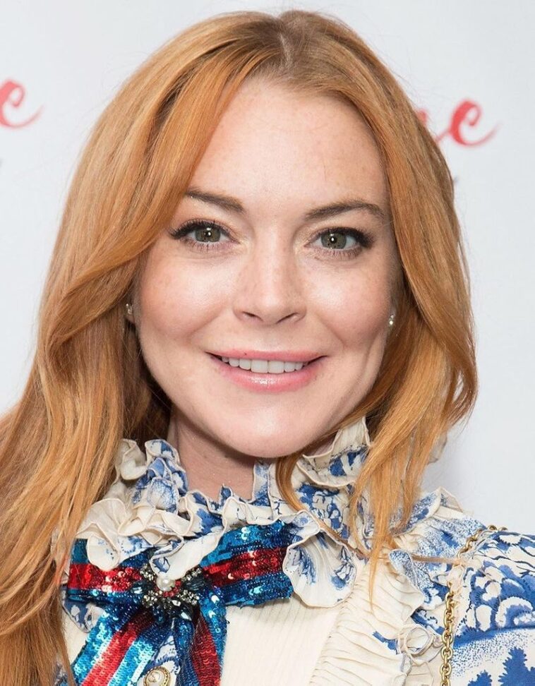 16 Celebrities Who Proudly Show Off Their Natural Freckles On Camera