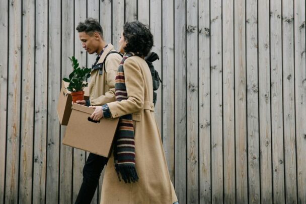 9 Signs You're in a 'Cuffing Season' Relationship (and What That Means)