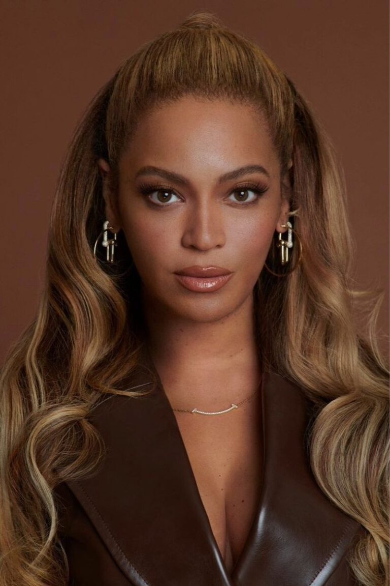 They Shine on Stage — But These 12 Celebrities Are True Introverts at Heart