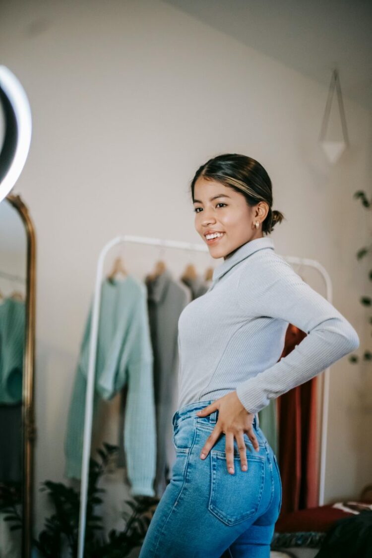 12 Simple Habits That Make Your Neighbors Assume You’re Thriving—Even ...