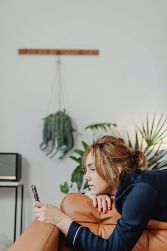 12 Common Habits of People Who Always End Up Alone, According to Psychology