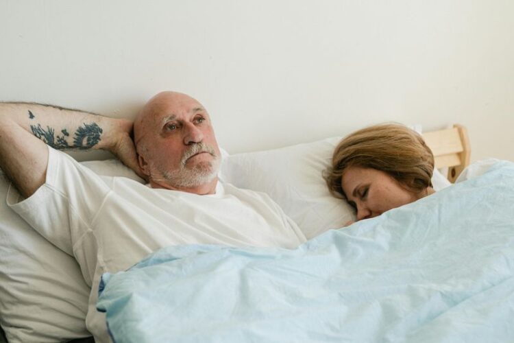10 Relationship Red Flags People Over 50 Should Stop Ignoring
