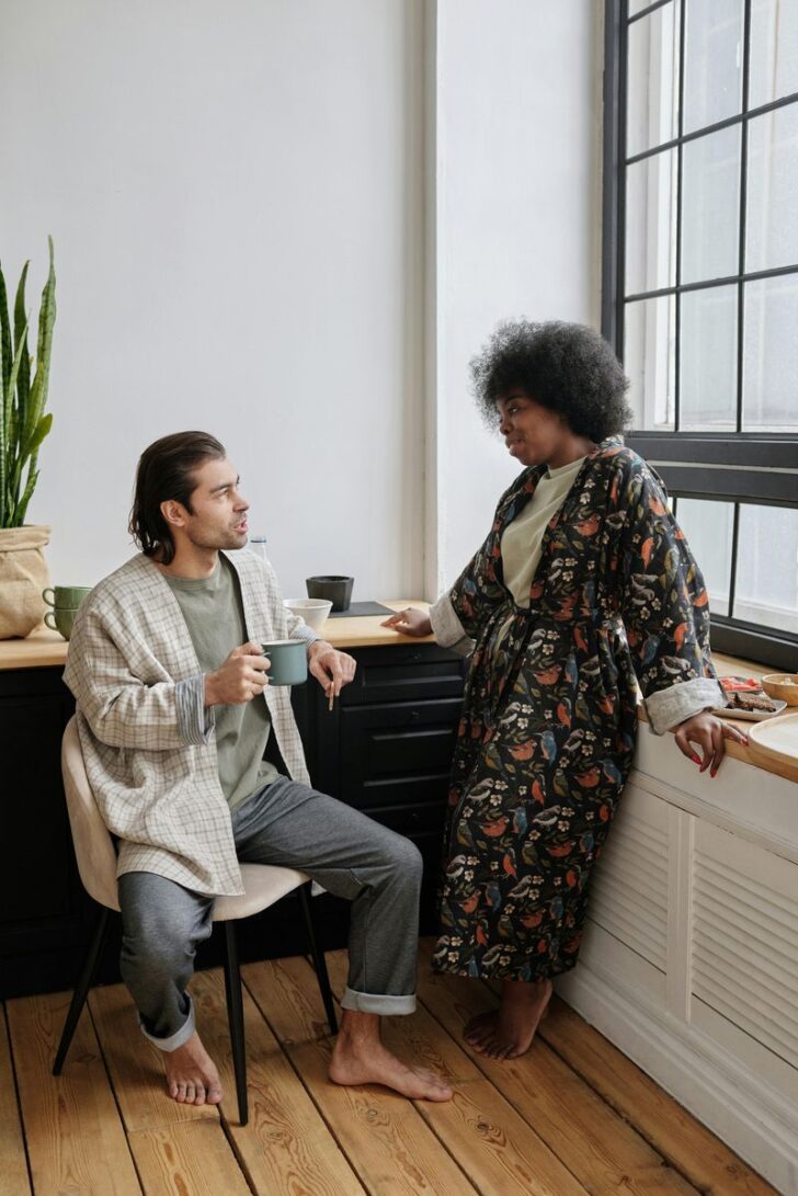 9 Ways Healthy Partners Support Each Other Without Overstepping