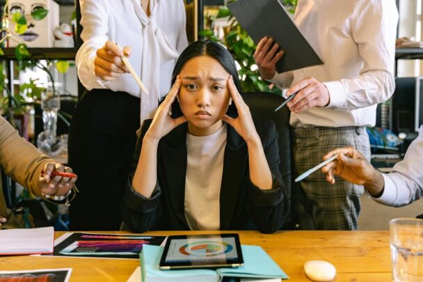 10 Common Phrases People With Poor Work Ethic Tend to Use